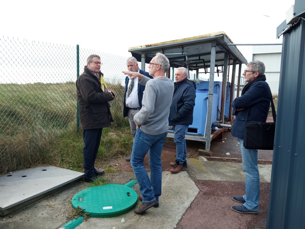 Visite de centre technique du SMEL par le Président du Conseil ...